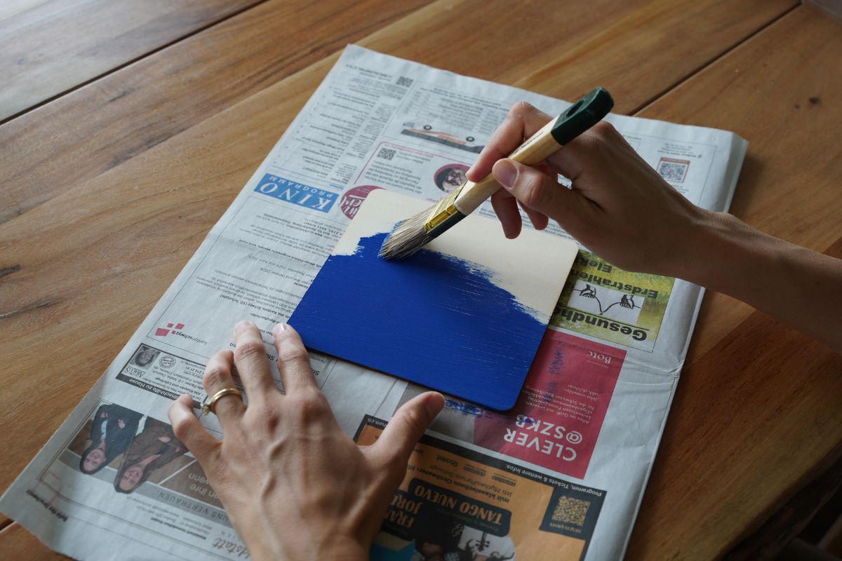 DIY Montessori Sandpaper Letters | The Montessori Journal
